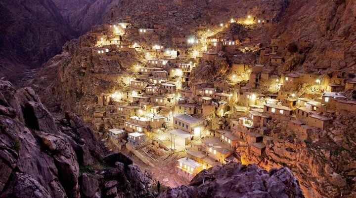 Discover Uraman Village: Iran's Stair-Stepped Paradise in the Heart of ...
